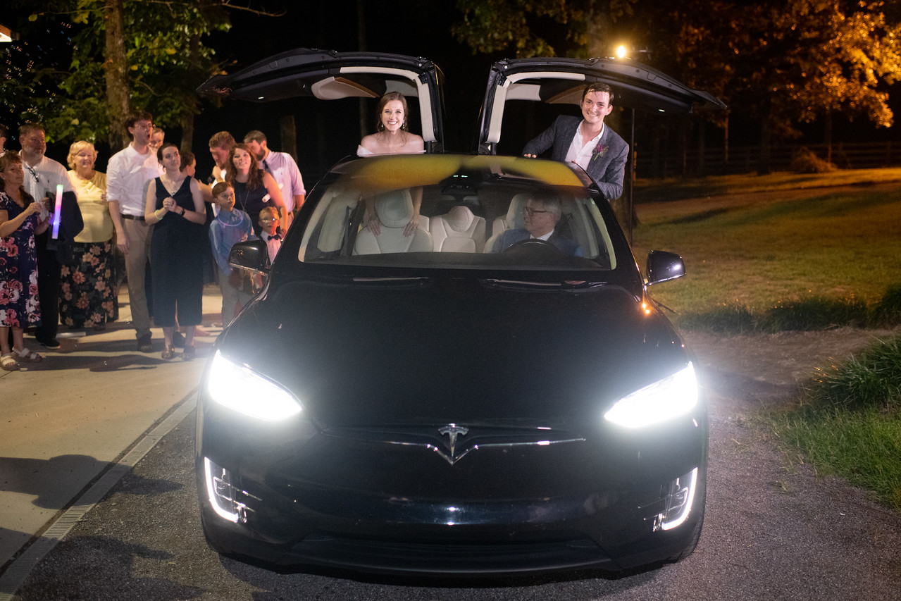 Knoxville Farm Wedding Venue: Josh & Heather - RiverView Family Farm Blog